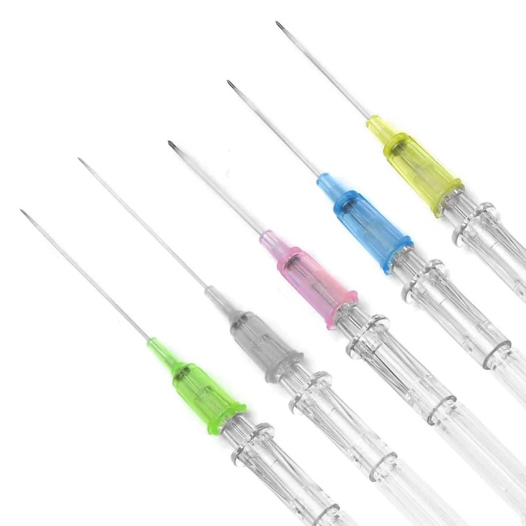 Terumo Surflo IV Catheter 22G x 1" 50/Box
